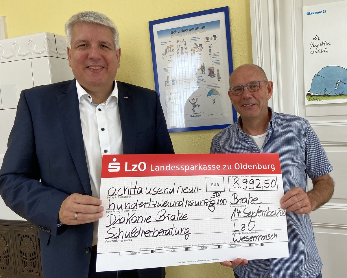 LzO fördert die soziale Schuldnerberatung im Landkreis Wesermarsch mit ...